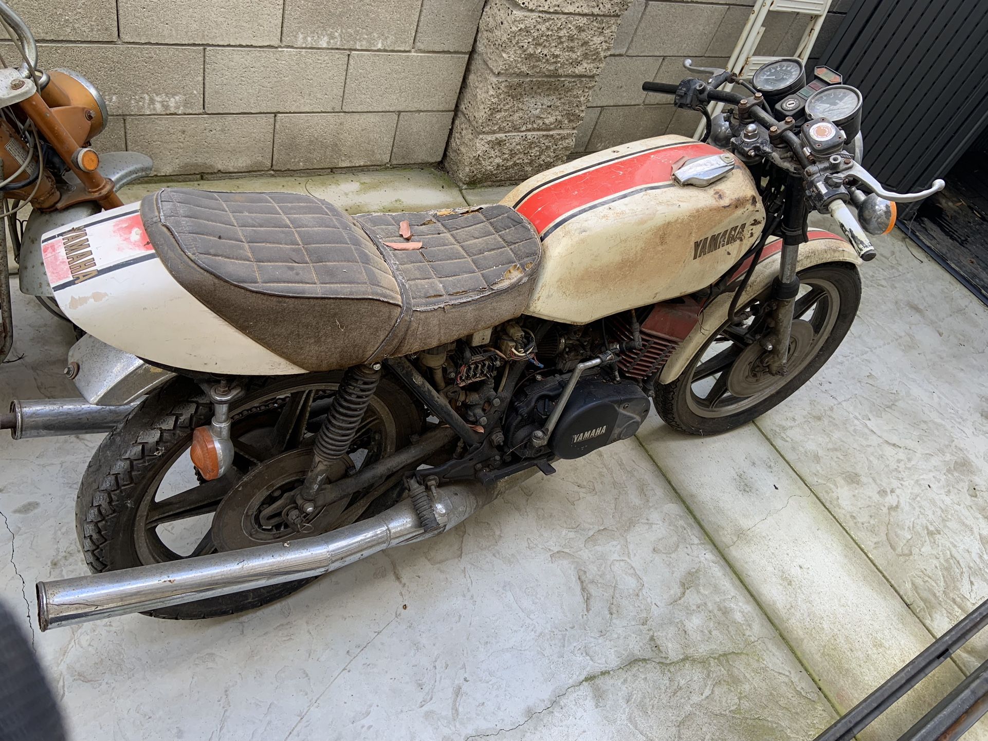 1978 Yamaha RD400 for Sale in Winchester, CA - OfferUp