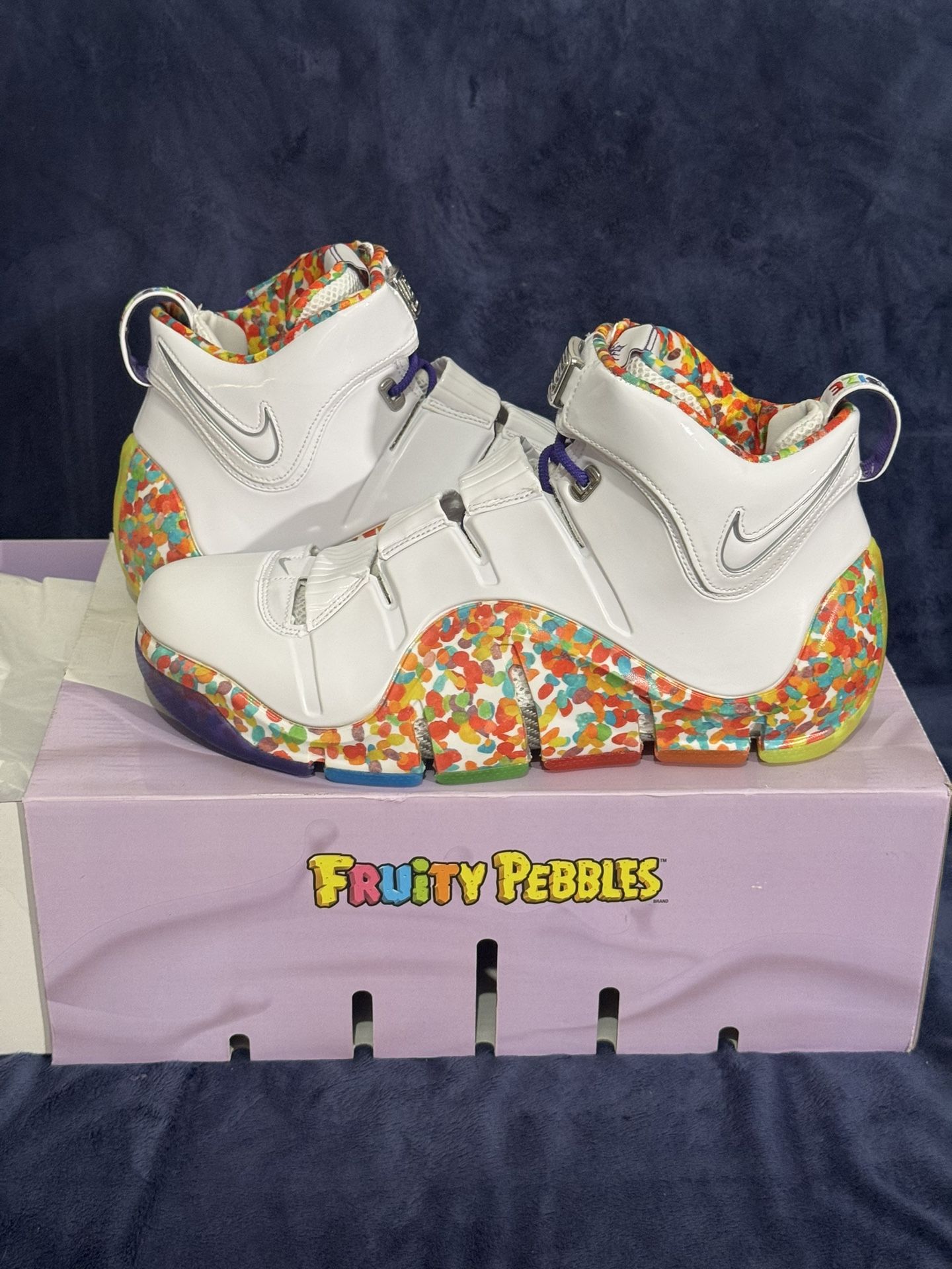 Zoom Lebron 4 ‘Fruity Pebbles’ 2024 for Sale in Mesa, AZ - OfferUp