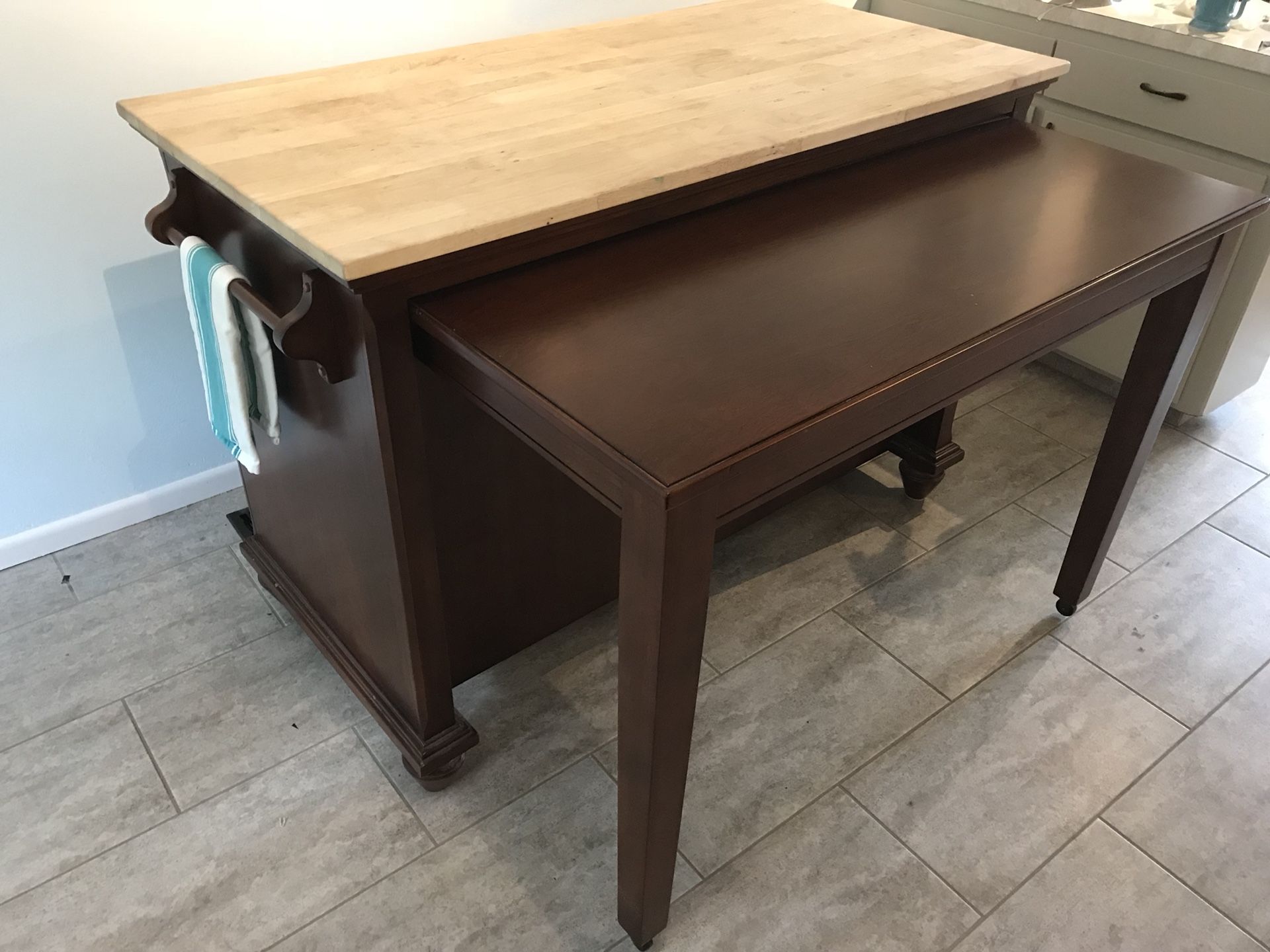 Broyhill Color Cuisine Kitchen Island With Slide Out Dining Table at ...