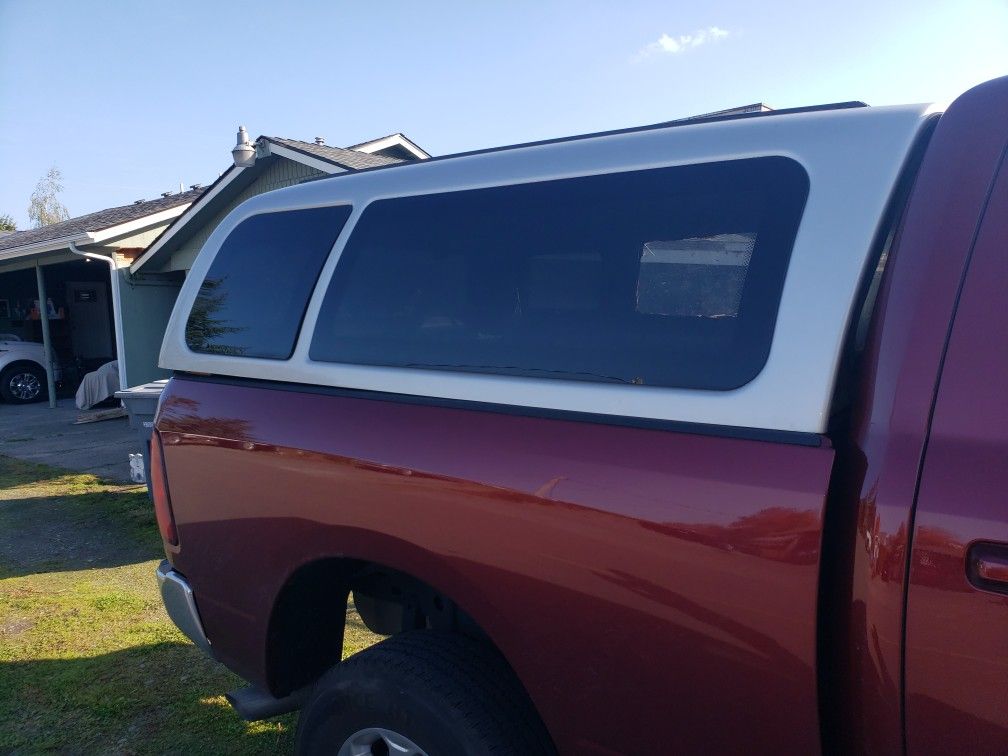 Insulated Truck canopy-brand is raider for Sale in Carbonado, WA - OfferUp