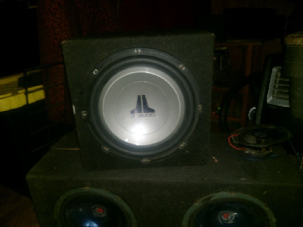 Woofer 12 Inch Jl Audio for Sale in Lake Elsinore, CA - OfferUp