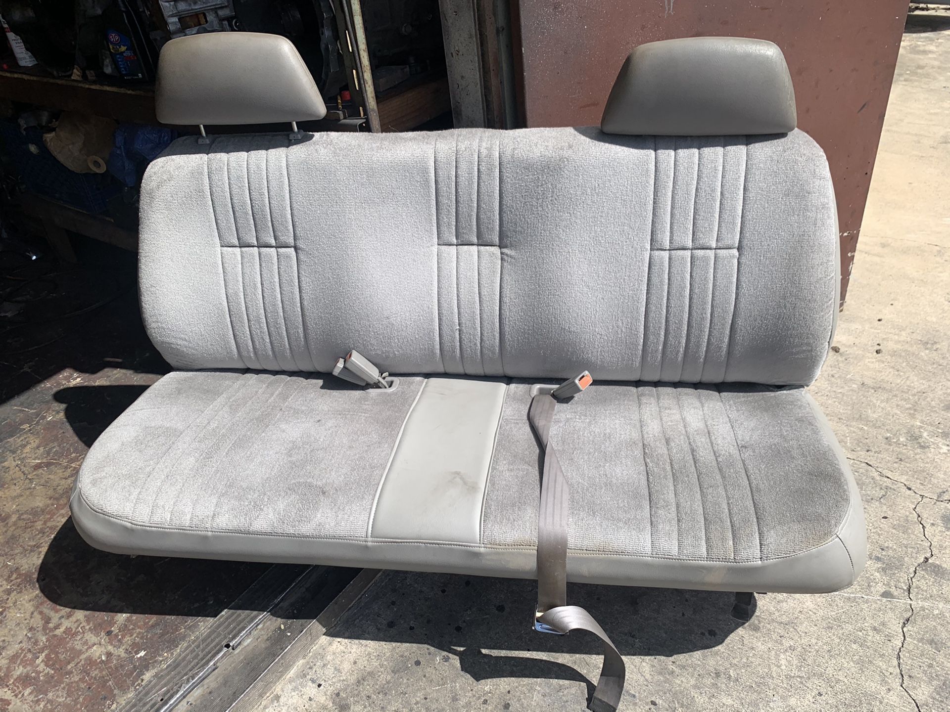 1997 Chevy pick up bench seat for Sale in Moreno Valley, CA - OfferUp