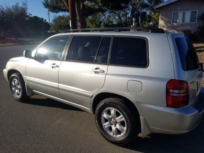 2002 Toyota Highlander for Sale in Spring Valley, CA - OfferUp