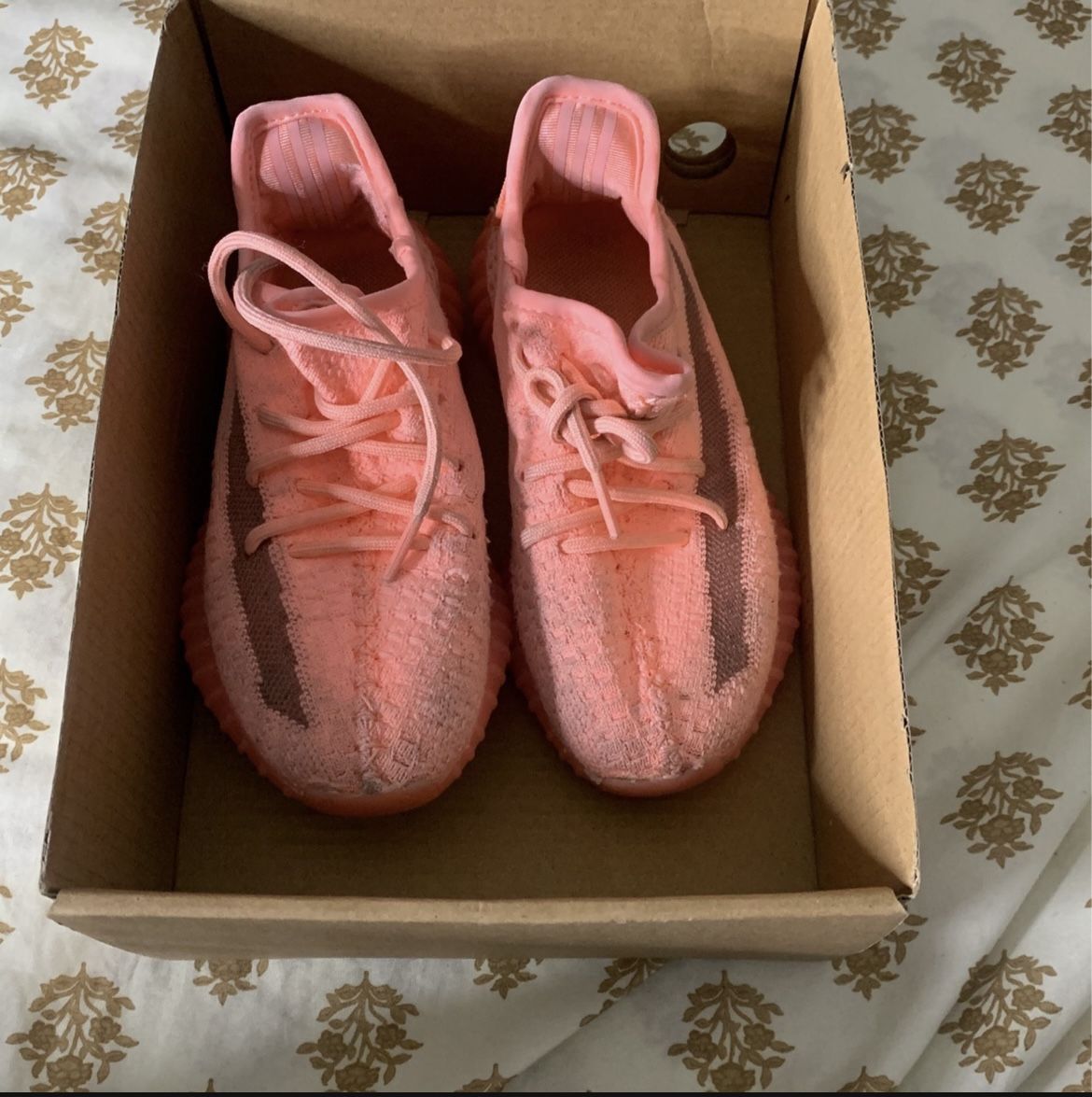 Pink Yeezys for Sale in Houston, TX - OfferUp