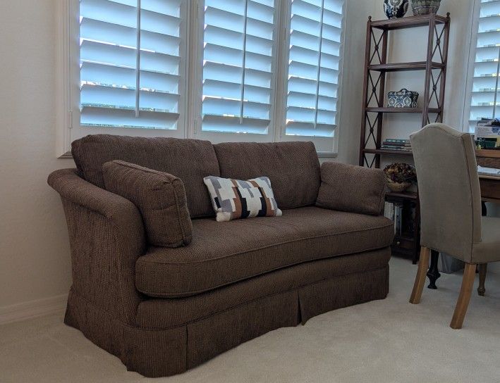 Couch for Sale in Peoria, AZ - OfferUp