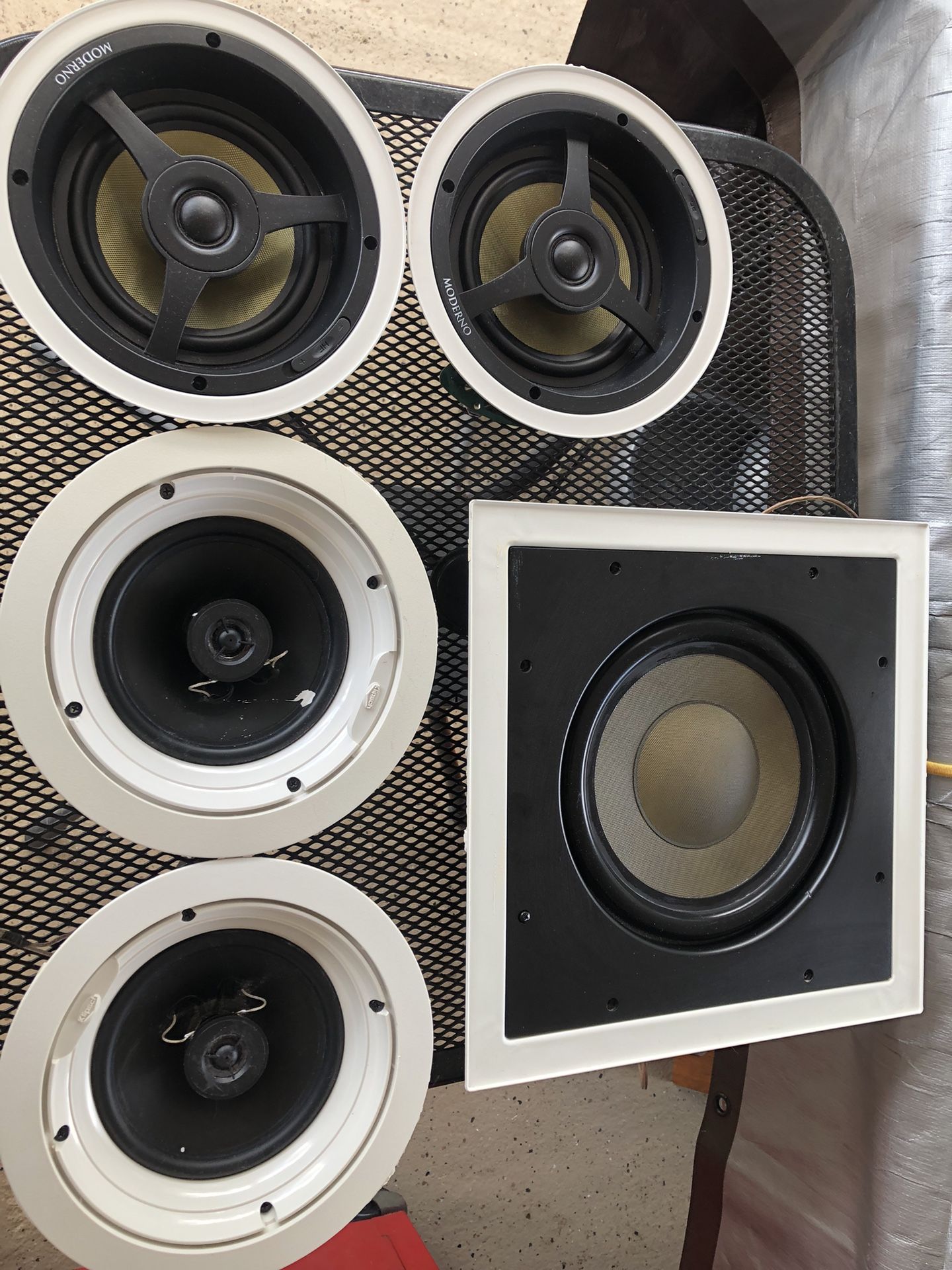Set Off Speaker Moderno , Klipsch & Subwoofer for Sale in Miami Gardens ...