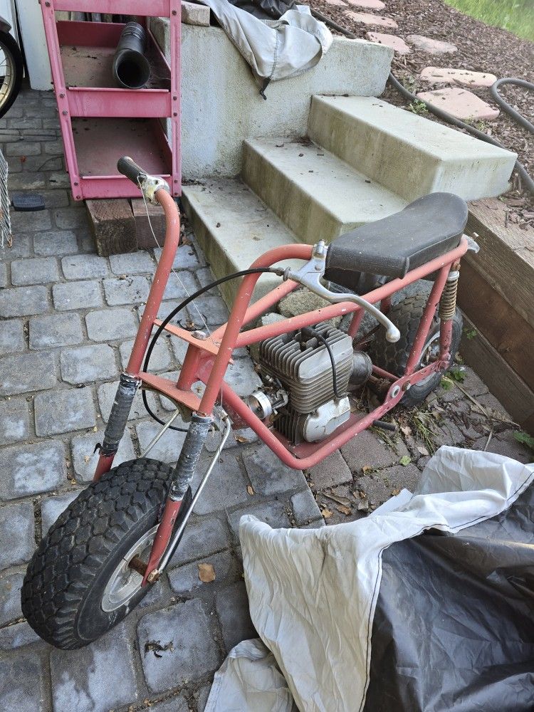 Vintage 1960s 1970s Minibike Montgomery Ward? KT100 Yamaha 2 Stroke for ...