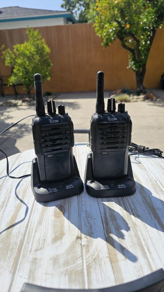 Icom IC-F4001-02-DTC Two Way Radio for Sale in Irwindale, CA - OfferUp