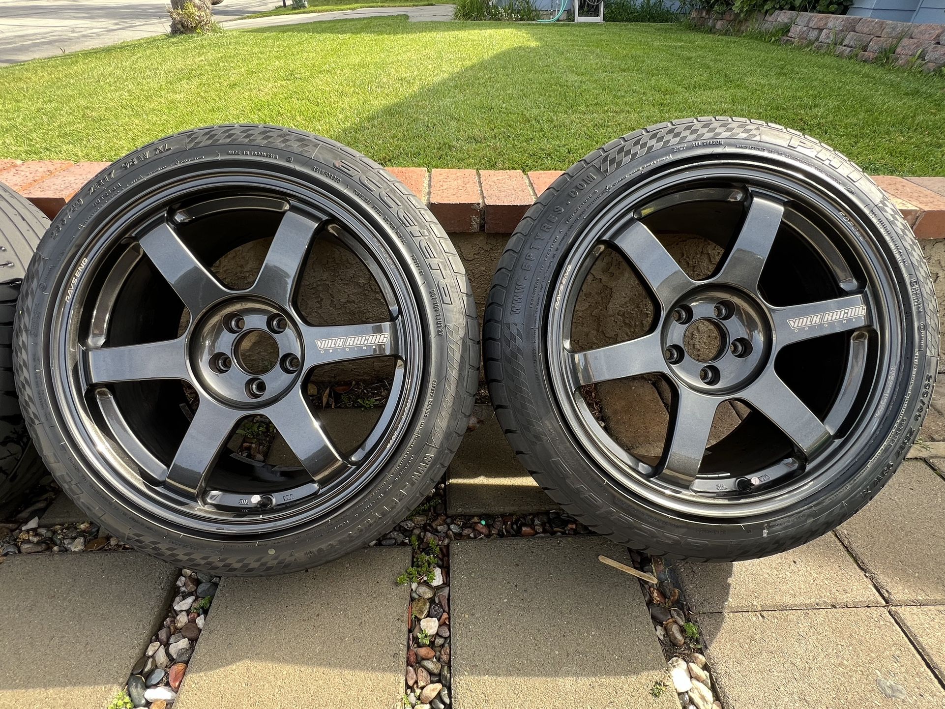 Volk Racing TE37 Saga 5x100 17x9.5 +45 for Sale in Highland, CA - OfferUp