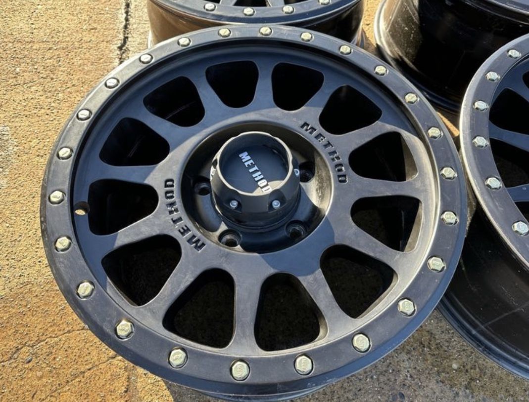18" Method MR305 NV Wheels 5x150 Fits Toyota Tundra Sequoia Land ...