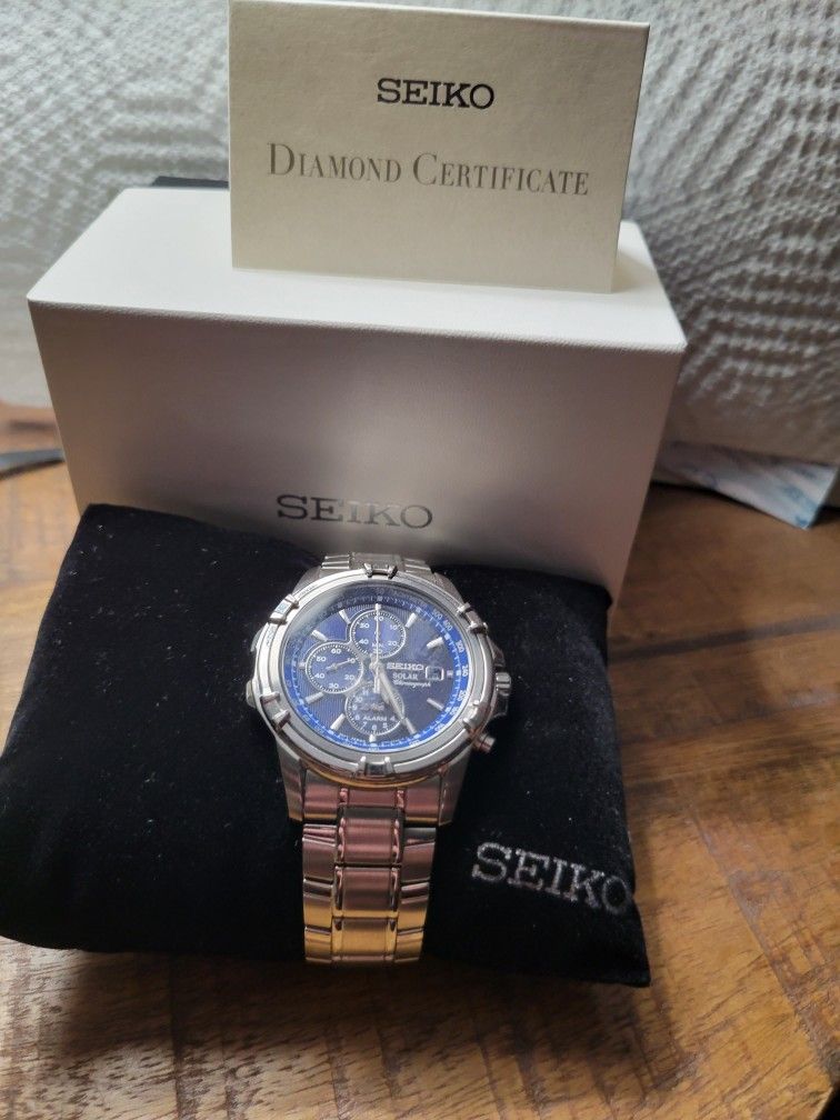 MEN'S SEIKO DIAMOND CERTIFICATE WATCH A great gift for Father's Day for ...