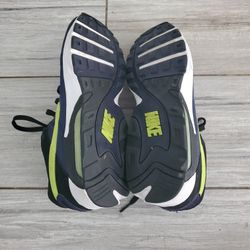 Nike Air Max Go Strong Black