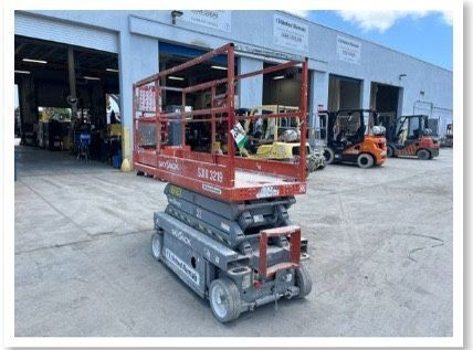 Scissor Lift for Sale in Miami, FL - OfferUp