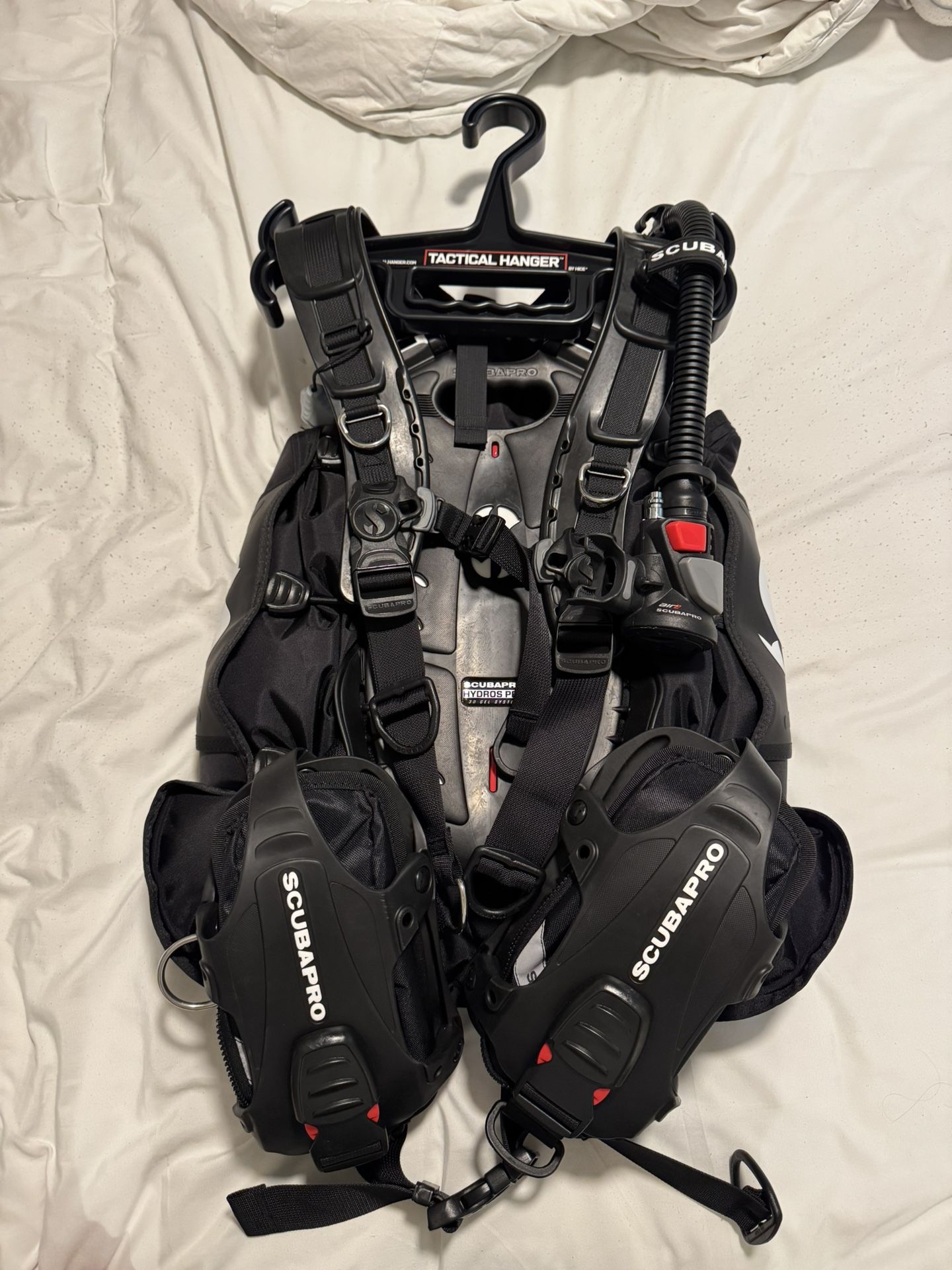 Scubapro, Hydros pro, Black, Large for Sale in Boca Raton, FL - OfferUp