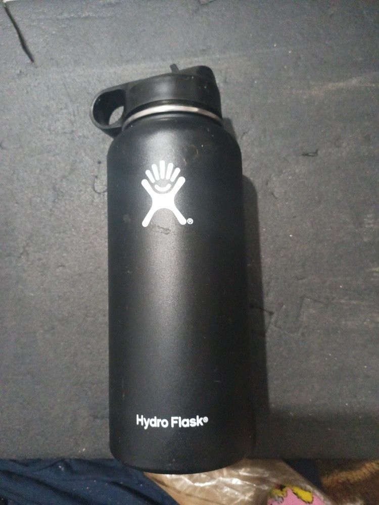 Hydro-Flask Rare Usage Clean Sanitary for Sale in San Bernardino, CA ...