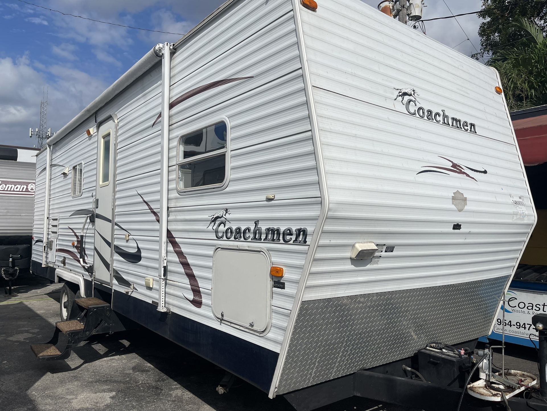 Coachman RV for Sale for Sale in Miami, FL - OfferUp