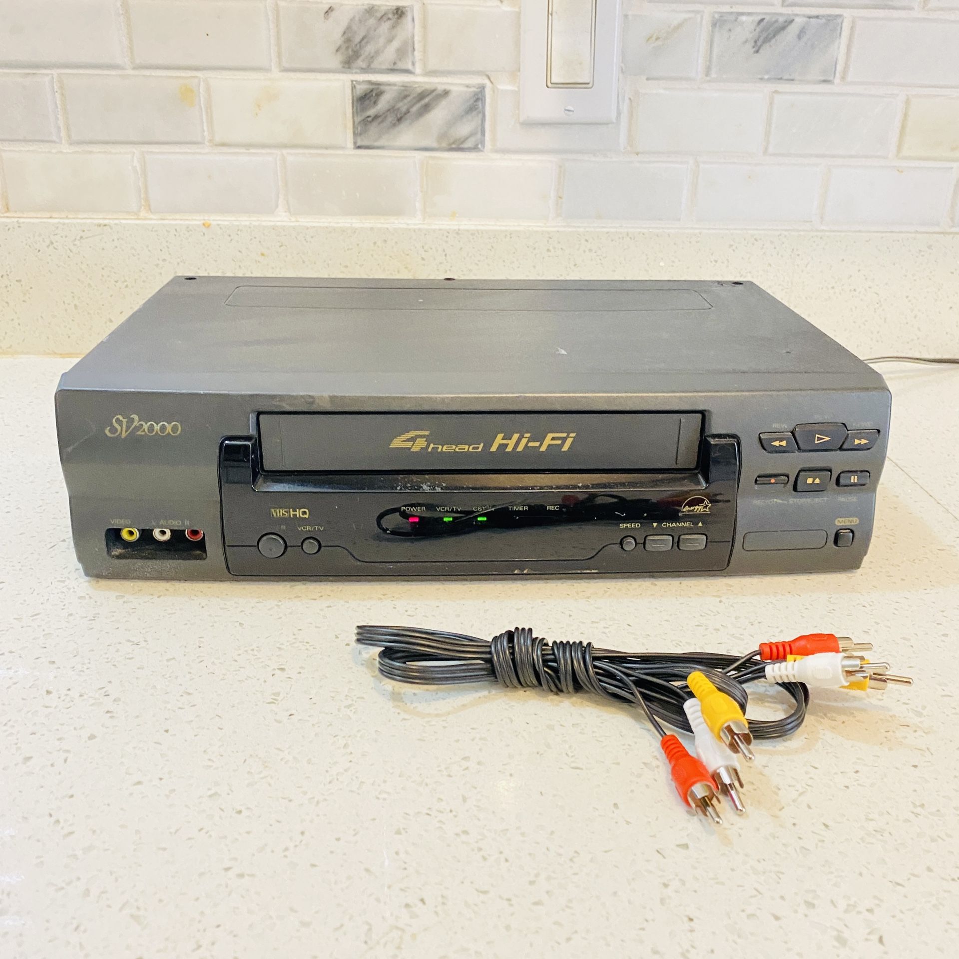Philips SV2000 SVB106AT21 4 Head Hi-Fi VCR/ VHS Player Recorder W/ AV ...