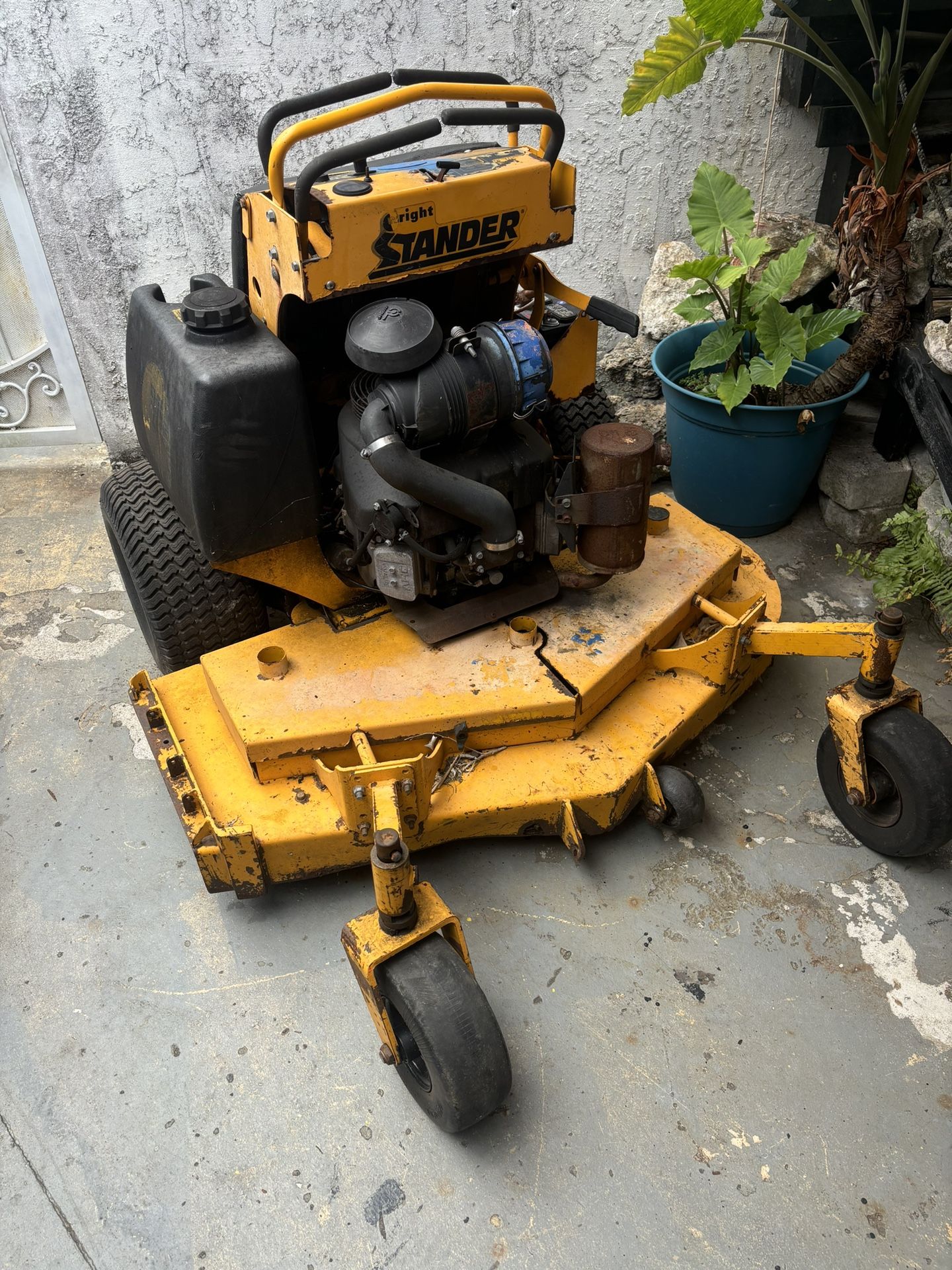 Wright Stander Lawn Mower for Sale in Lake Worth, FL - OfferUp