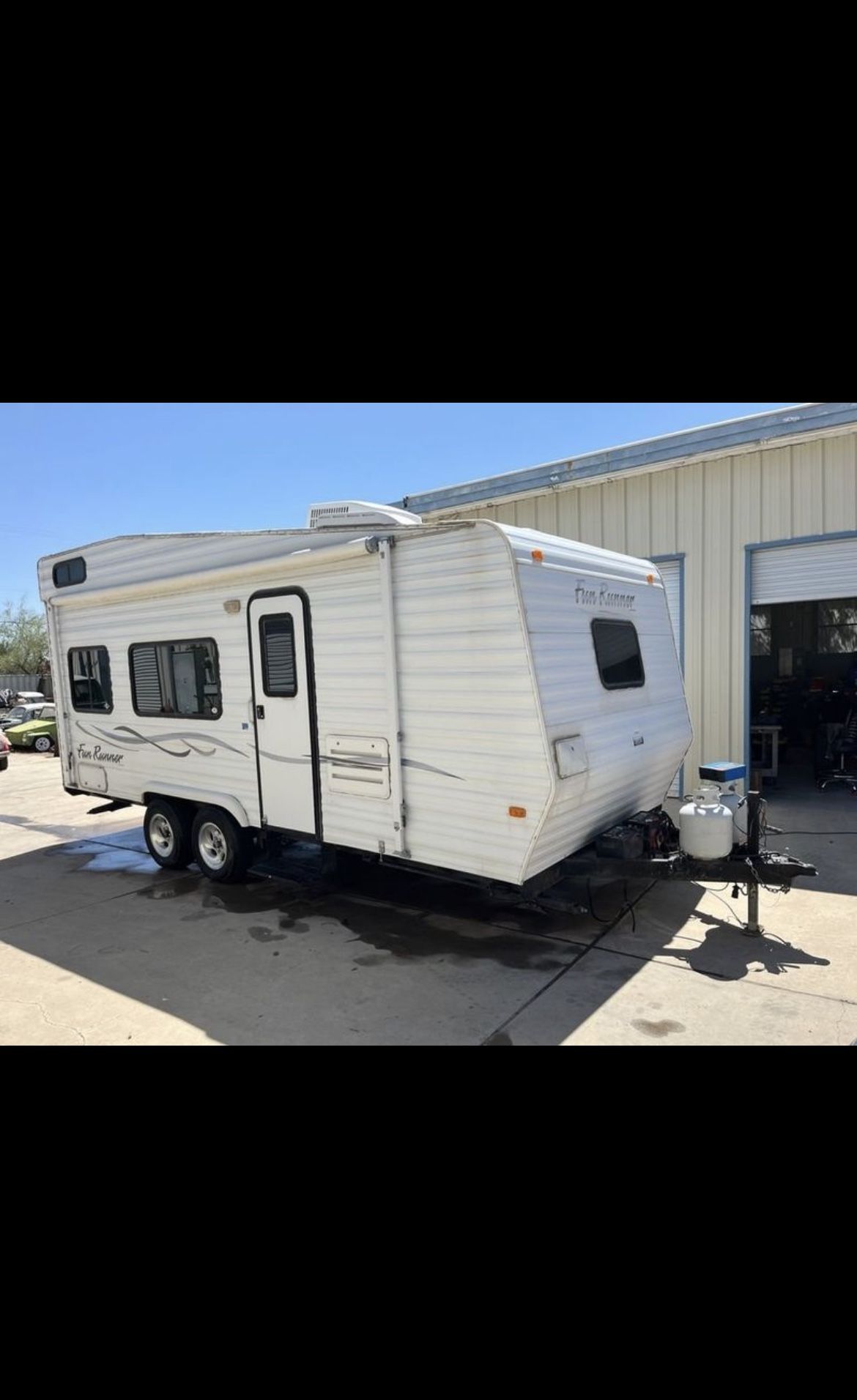2005 Carson Trailer Fun Runner - 24.5ft wide body toy hauler for Sale ...