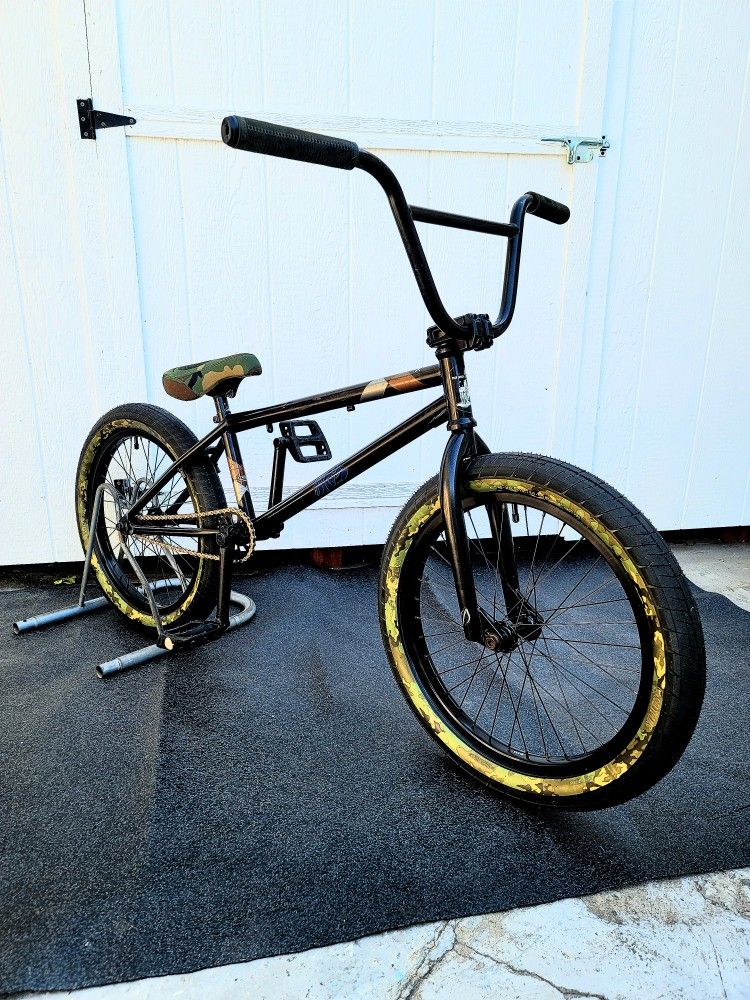 Verde Vex Bmx XL 21" PRO Bmx Bike for Sale in Huntington Park, CA - OfferUp