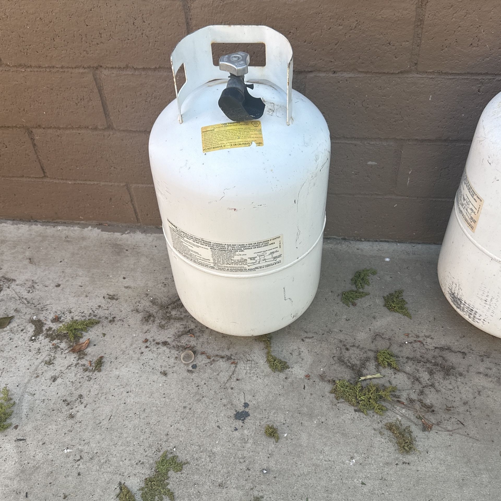 Propane Tank 30 Lb Empty for Sale in Beaumont, CA - OfferUp