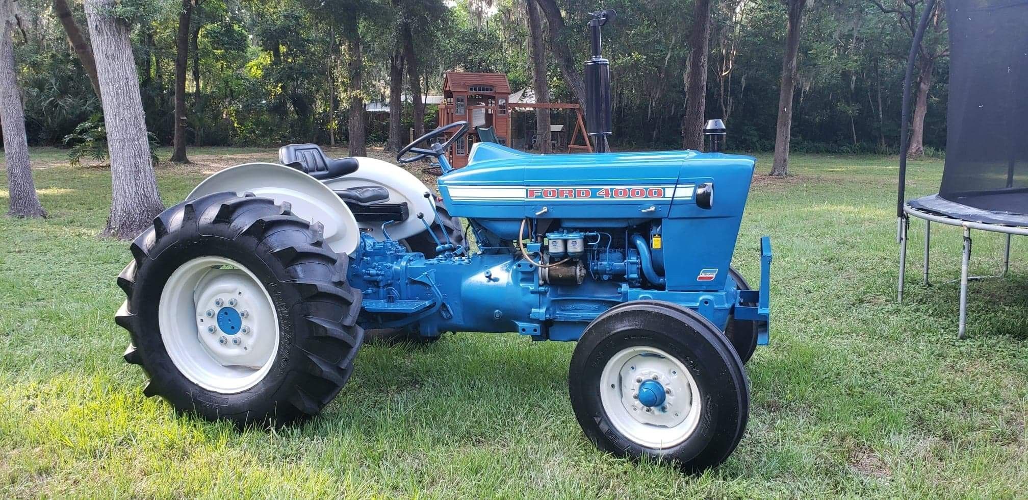 1976 Ford 4400 Tractor for Sale in Riverview, FL - OfferUp