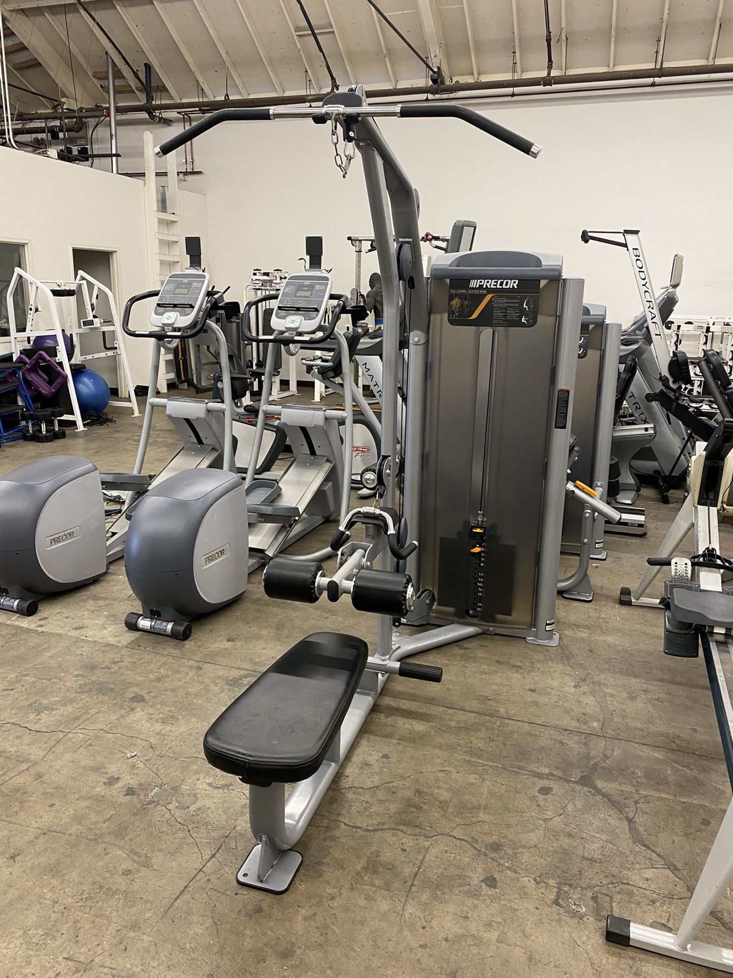 Precor Lat Pull Down And Seated Row Machine, Two In One Gym Equipment ...