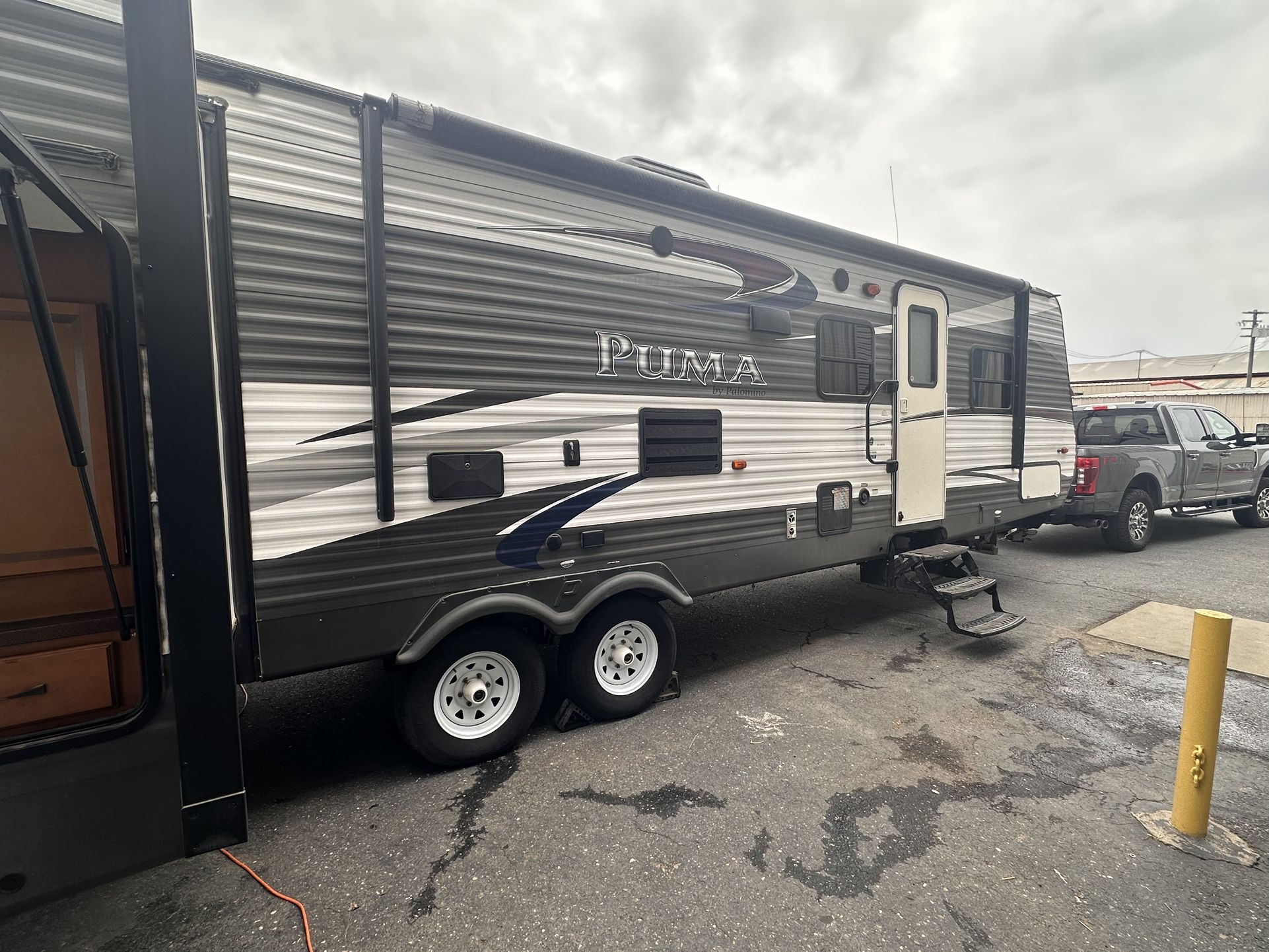 2015 Puma 31DBTS for Sale in Modesto, CA - OfferUp