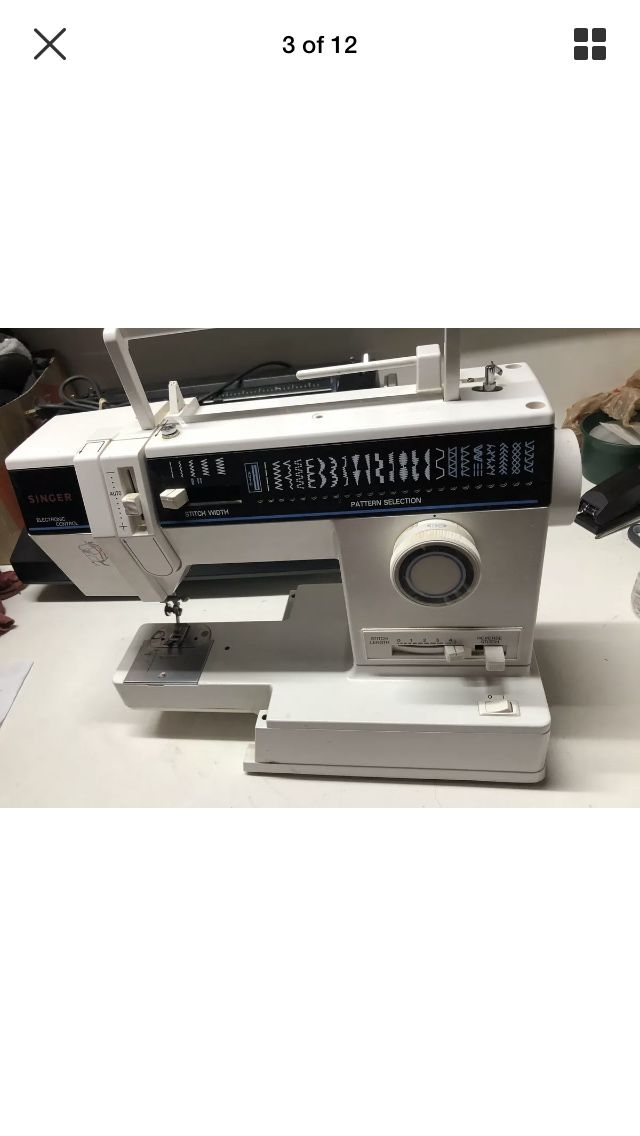Singer/Sewing machine model-4572 heavy Duty - untested- no power cord ...
