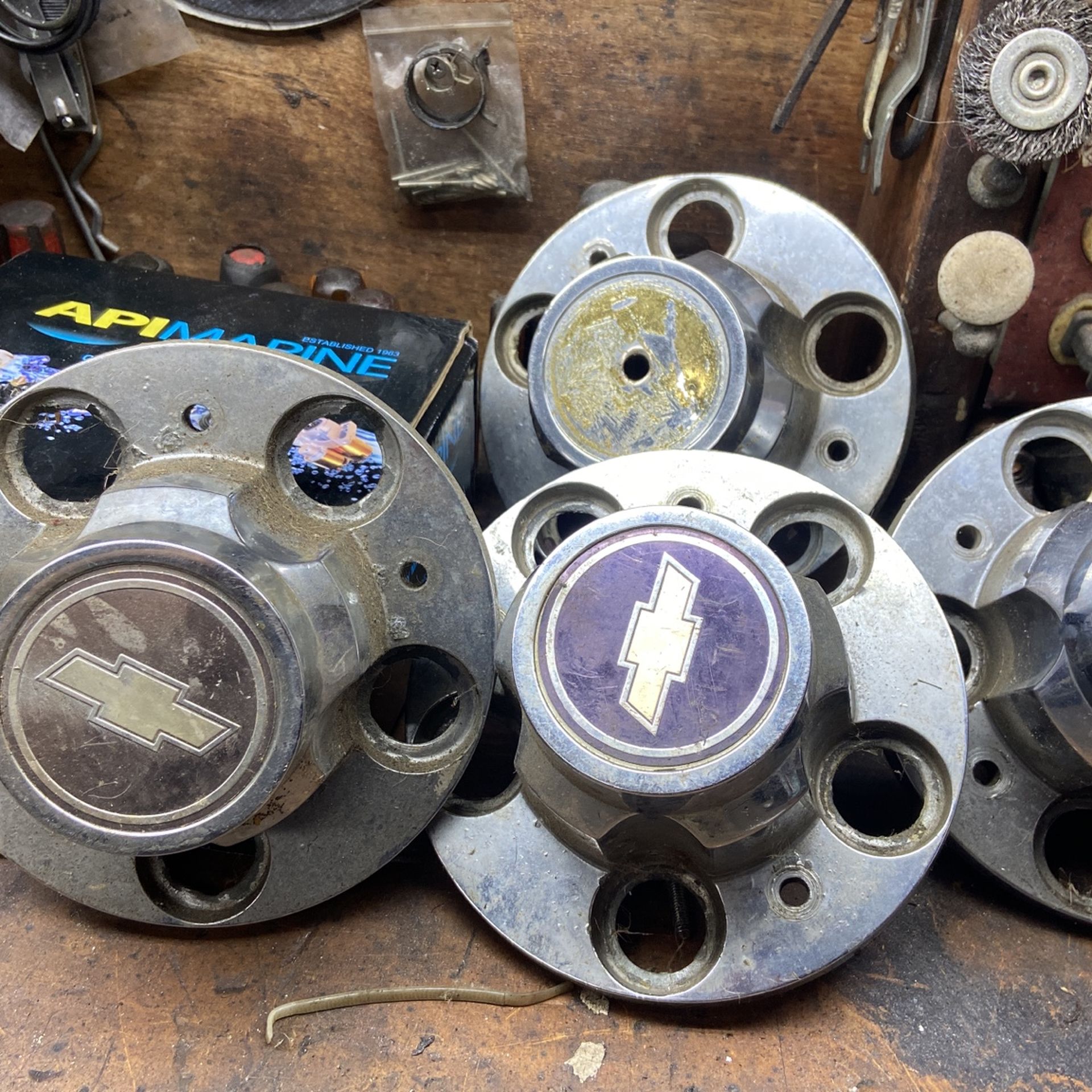 Wheels Metal Hub for Sale in Hialeah, FL - OfferUp