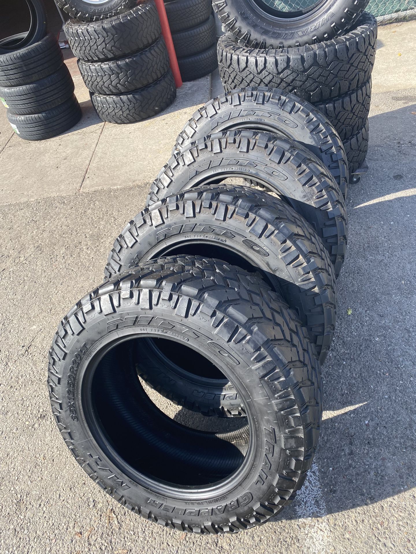 Nitto Trail Grappler M/T LT 35x12.50/20” for Sale in Victor, CA - OfferUp