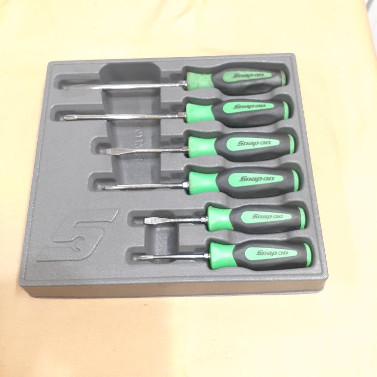 Snap On Screwdriver Set for Sale in Puyallup, WA - OfferUp