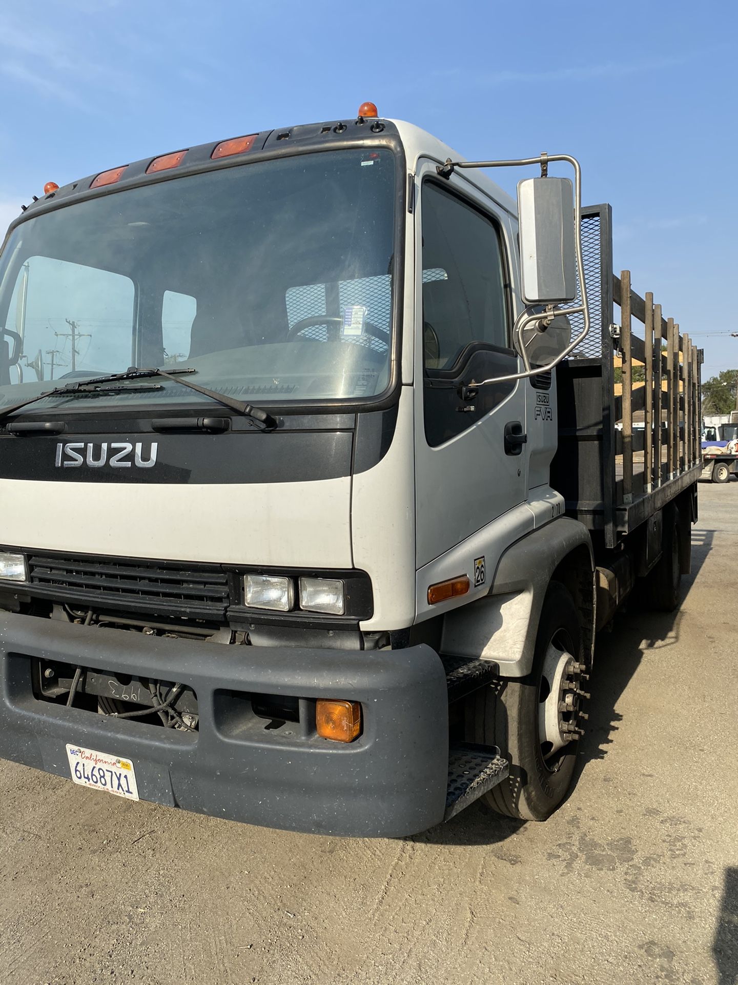 2007 Isuzu FVR 16 ft stake bed with lift gate low miles still CA compliant. Diesel truck ...