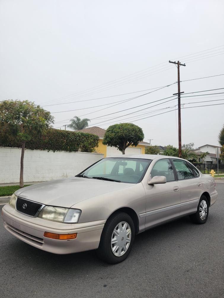 1997 Toyota Avalon for Sale in South Gate, CA - OfferUp