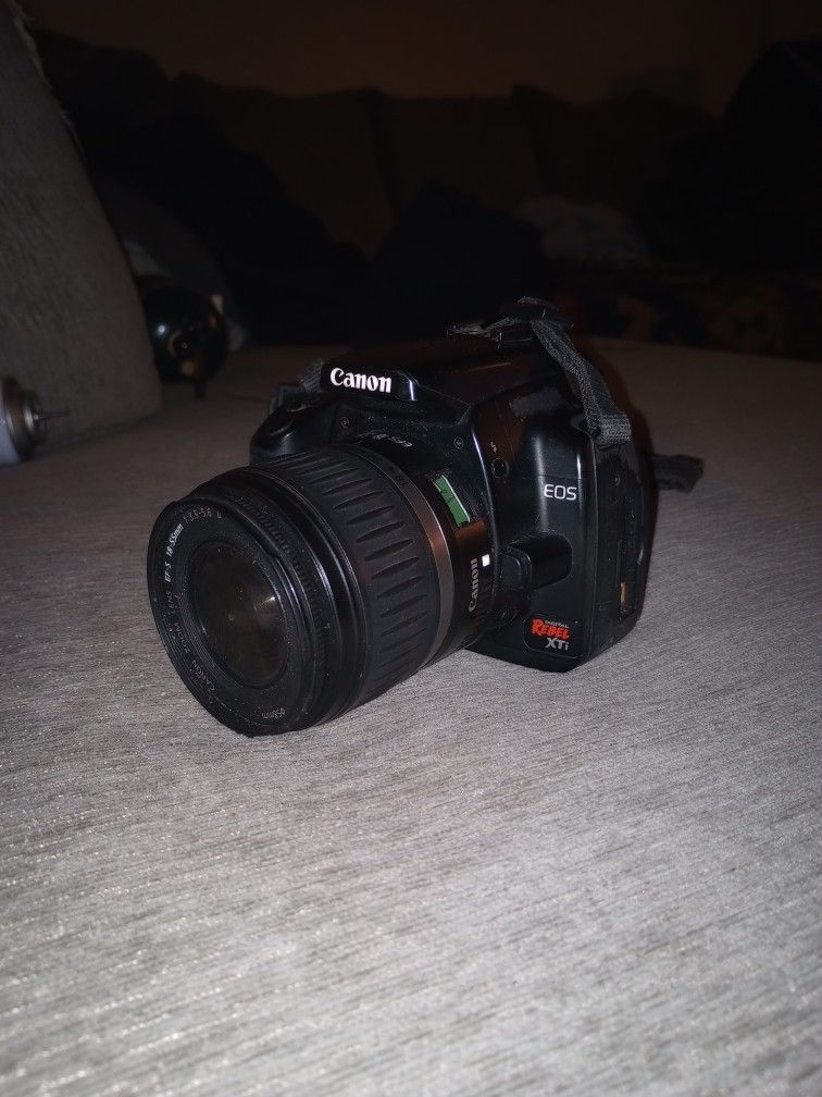 Canon Digital Rebel XTi for Sale in Everett, WA - OfferUp