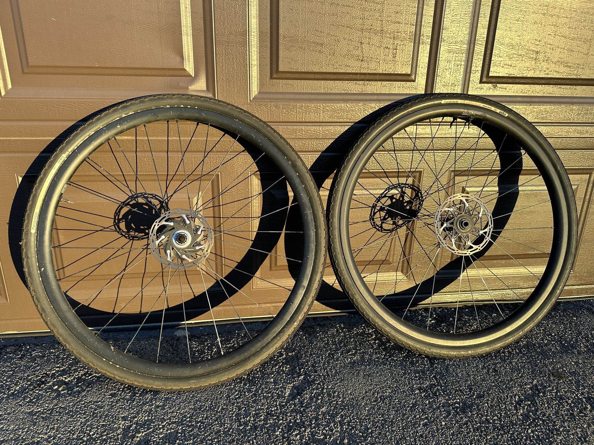 Carbon Wheels, DT Swiss 350 Hubs, Sapim CX Ray Spokes for Sale in ...