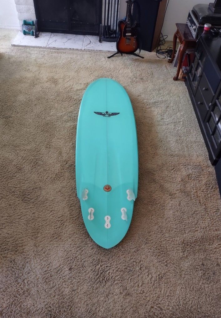 Von Sol Mid-Shadow Surfboard for Sale in Carlsbad, CA - OfferUp