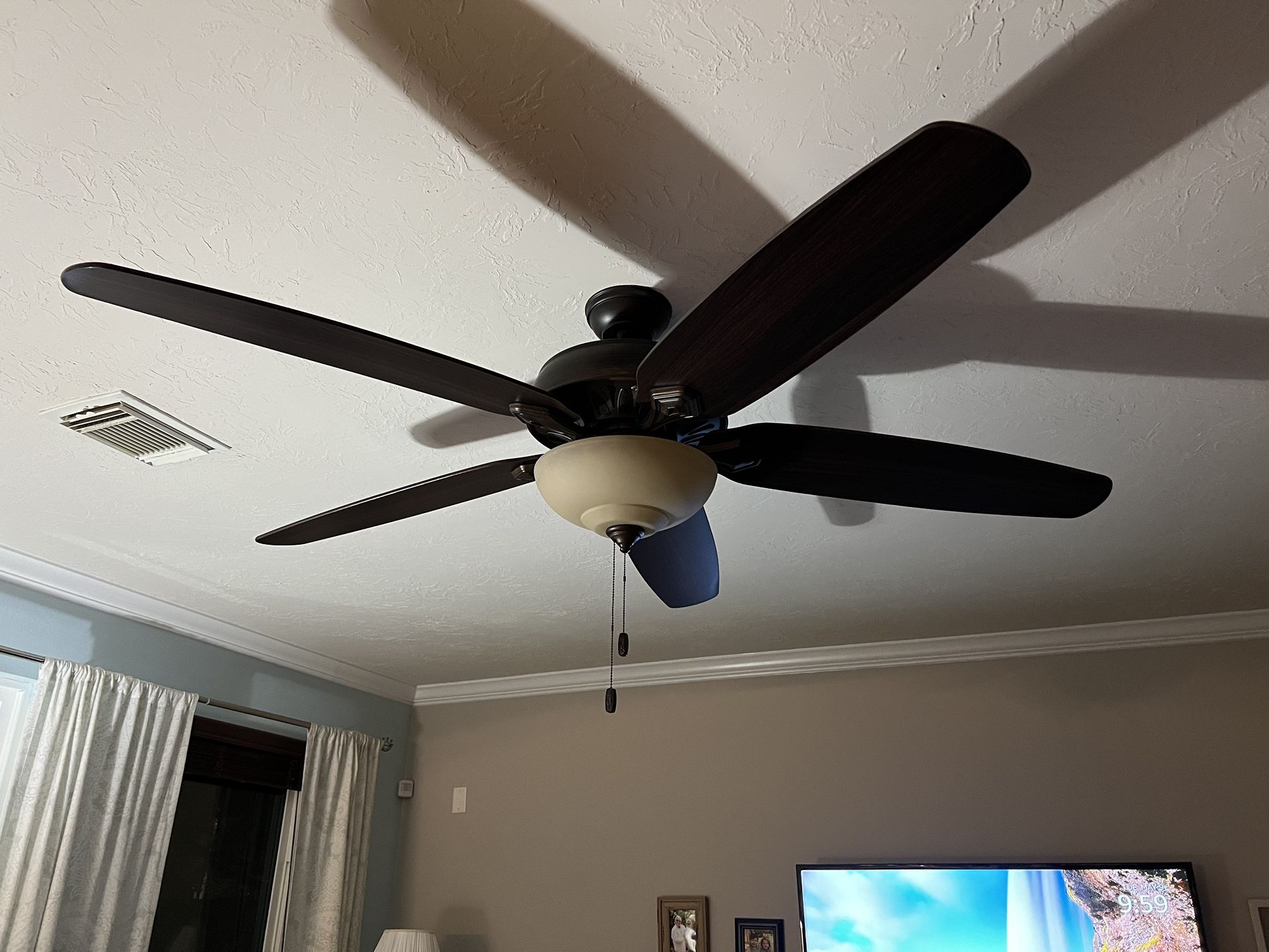 Hunter Brand - Like New -68 Inch -Extra LARGE Ceiling Fan With Light ...