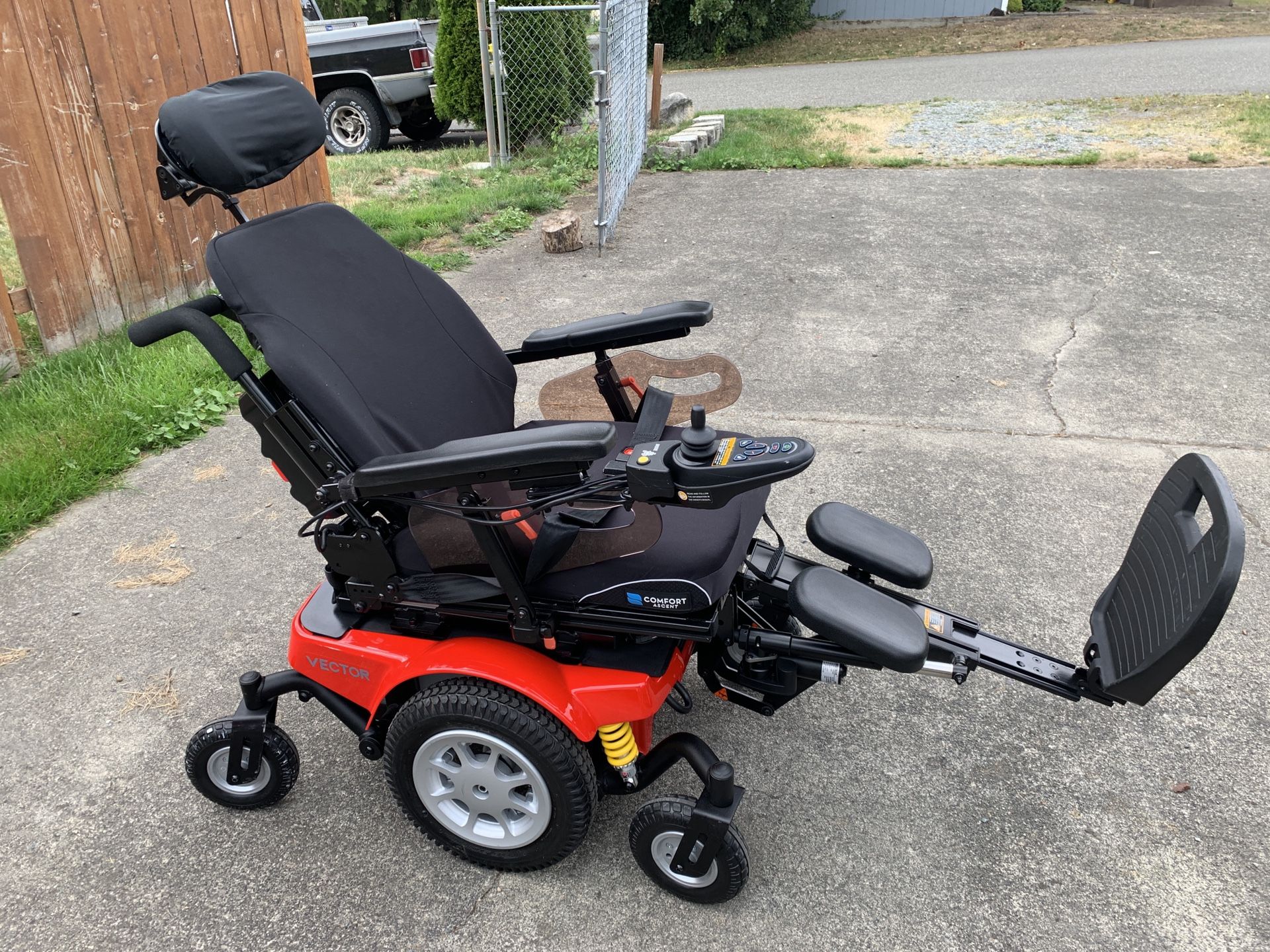Merits Avid Rehab P323 Vector Power Electric Motorized Wheelchair VR2 ...