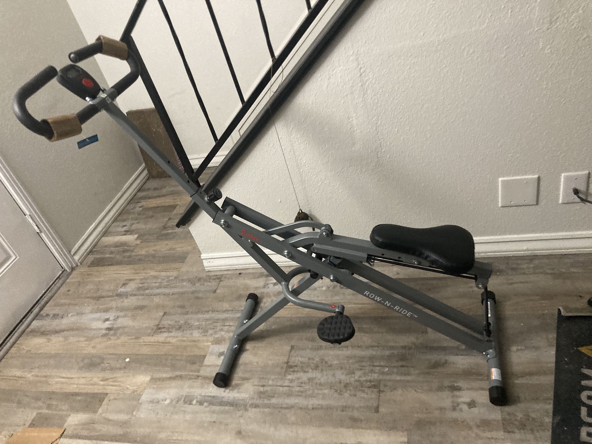 $50 Sunny Health & Fitness Row-N-Ride Squat Assist Trainer for Sale in ...