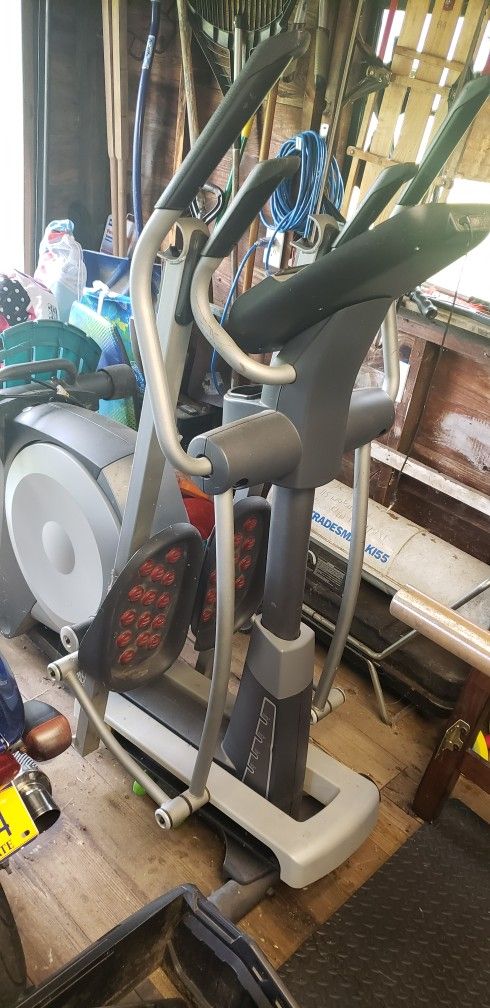 Proform Eliptical for Sale in Yaphank, NY - OfferUp