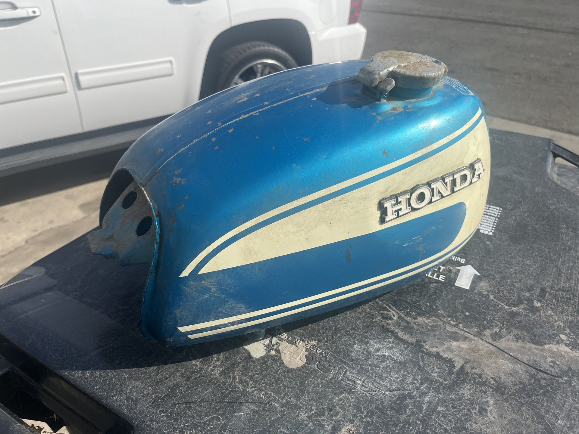 Vintage Honda Motorcycle Gas Tanks 1971 Cl350 for Sale in Garden Grove ...