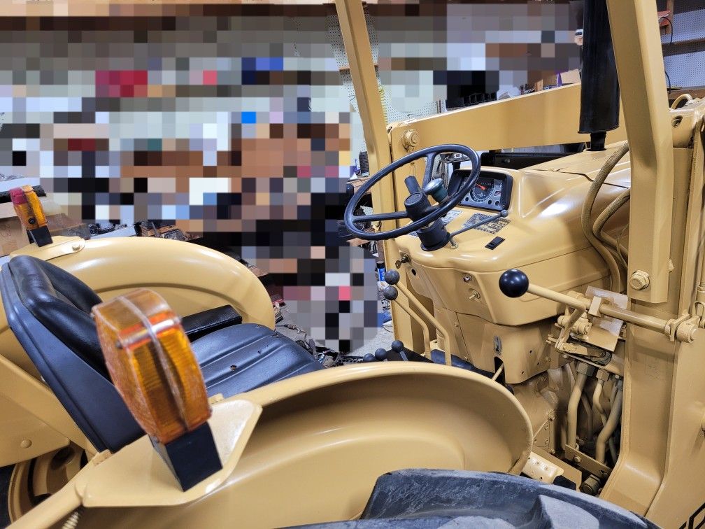 FORD 545D Skip Loader 4X4 Tractor for Sale in Hesperia, CA - OfferUp