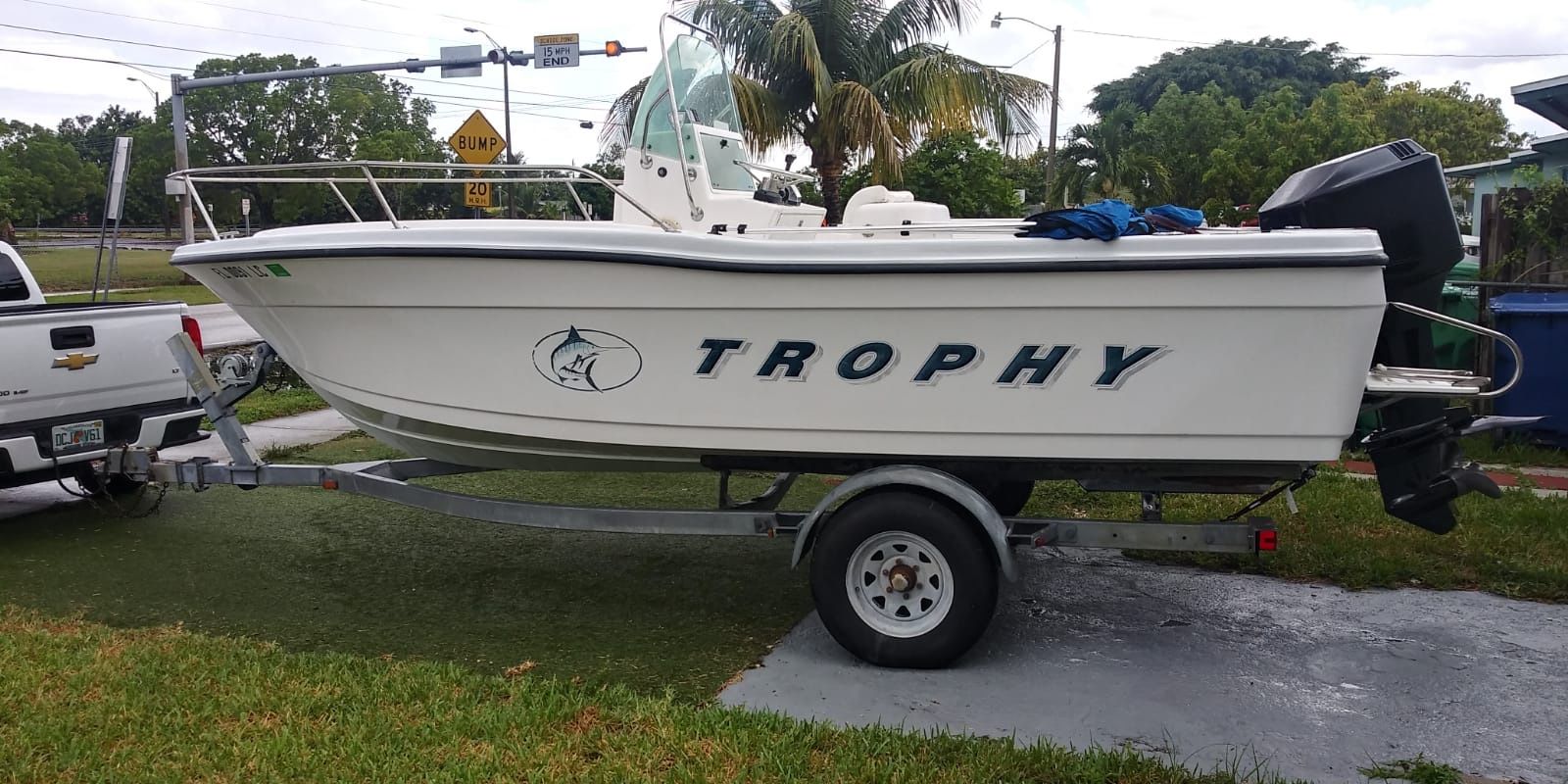 Bay liner trophy 19 ft boat for sale for Sale in Carol City, FL - OfferUp