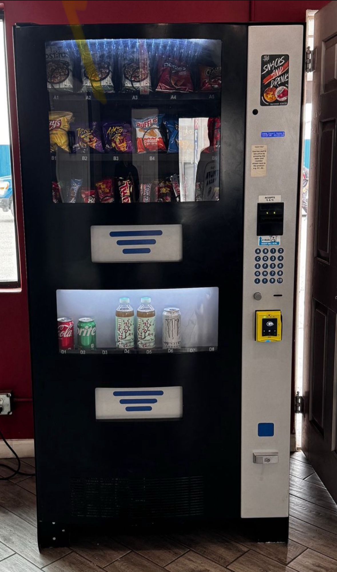 Vending Machine SEAGA HY950 COMBO SODA / SNACK for Sale in Mesa, AZ ...