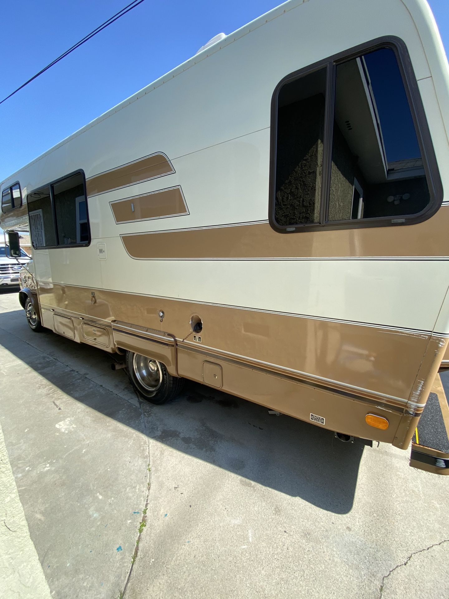 1992 Lazy Daze 22ft Motorhome Chevrolet for Sale in Bellflower, CA - OfferUp