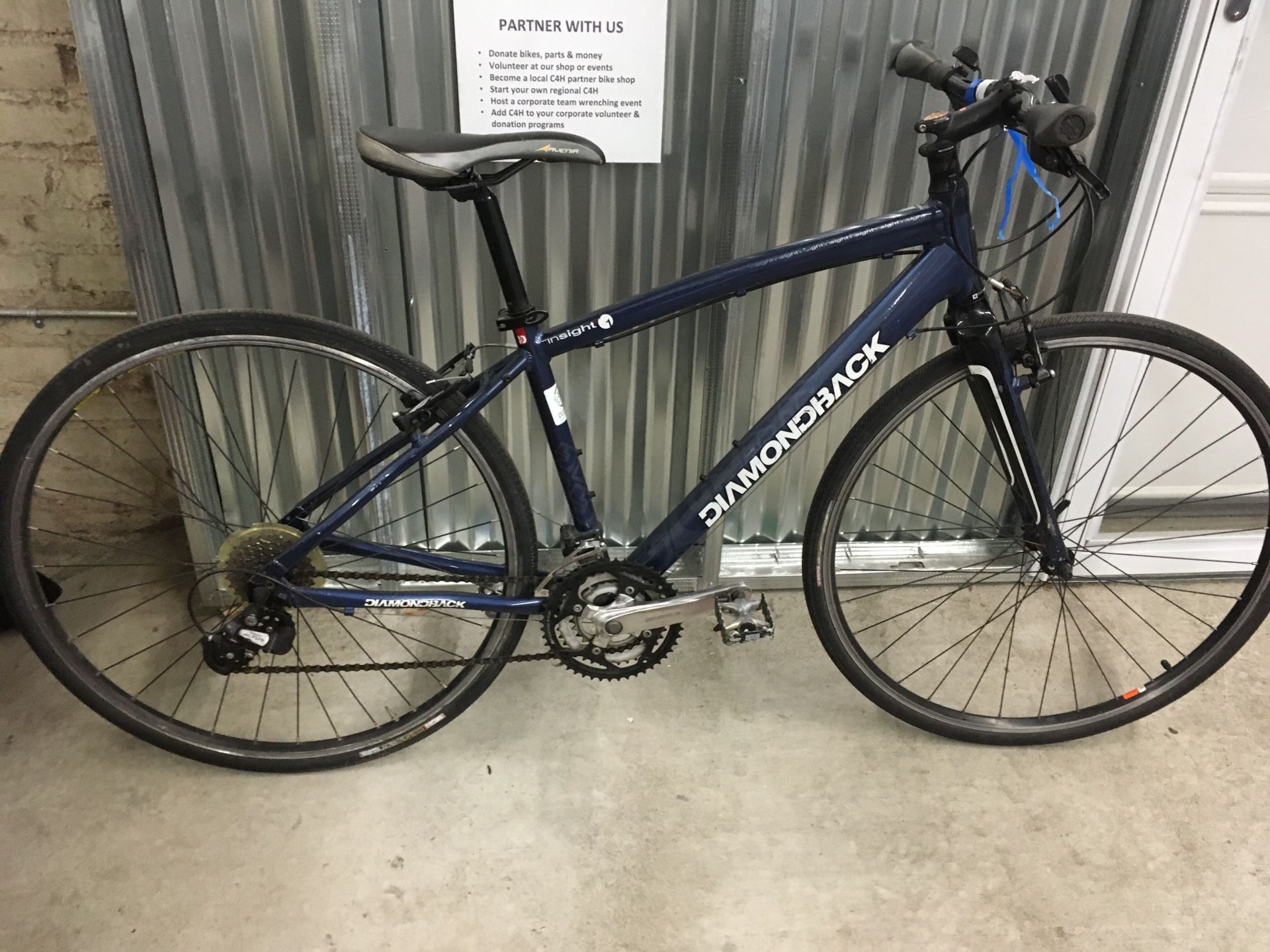 Diamondback Insight Hybrid Bike MEDIUM for Sale in Granite Bay, CA ...