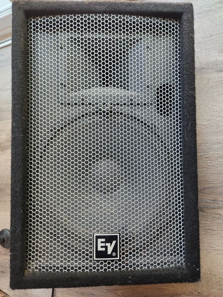Speaker Monitor EV ELECTRO VOICE for Sale in Delray Beach, FL - OfferUp