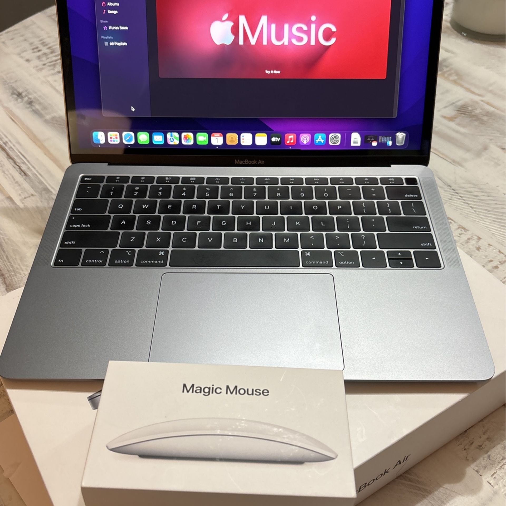 2018 MacBook Air. 128 for Sale in Auburn, WA - OfferUp