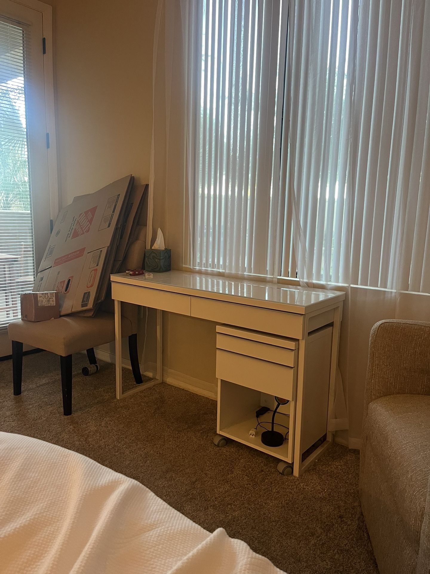 IKEA DESK/VANITY + ROLLING ORGANIZER for Sale in Scottsdale, AZ - OfferUp